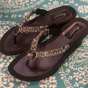 Grandco | Shoes | Nwt Grandco Embellished Sandals Bling | Poshmark